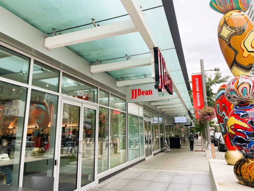 JJ Bean Coffee Roasters（ジェー・ジェー・ビーン） | バンクーバーにある本格派も納得の大手コーヒーチェーン | カナダ ...