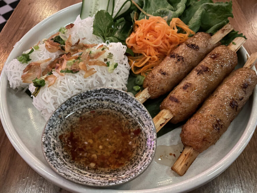 Bonjour Vietnam Bistro & Cocktail Barボンジュール・ベトナム|バンクーバー随一の映えスポットのあるベトナム ...